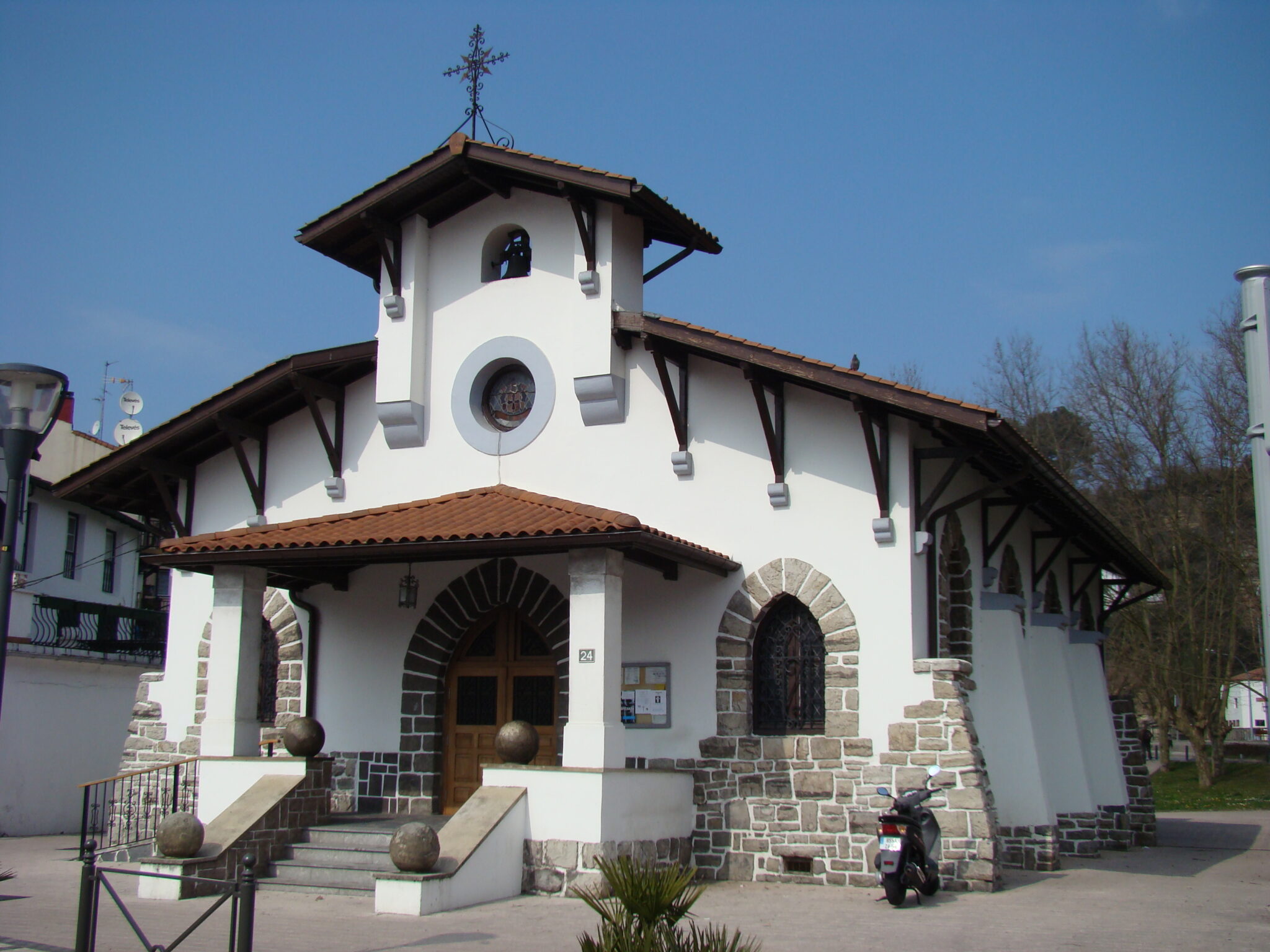 Basque Sightseeing Tours - Sightseeing in France